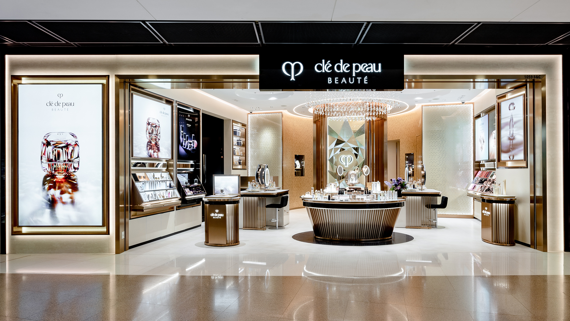 Hong Kong Flagship Store Opens at ifc Mall | Clé de Peau Beauté HK